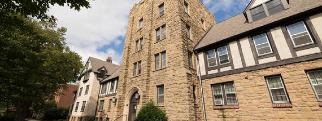 Manor Hall | Housing | Hamline University - Minnesota